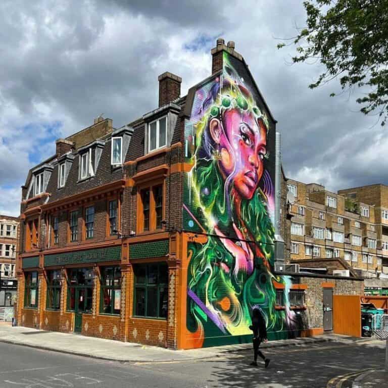 10 Best Bars & Pubs in Peckham (Cocktails, Rooftop Views)