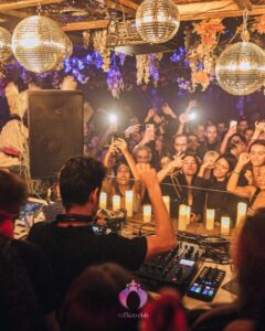 10 Best Clubs in Mayfair, London (2023 Update) - Red Rooster London