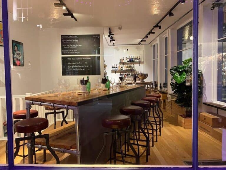 21 Best Bars in Soho, London: Cocktail, Rooftop & More