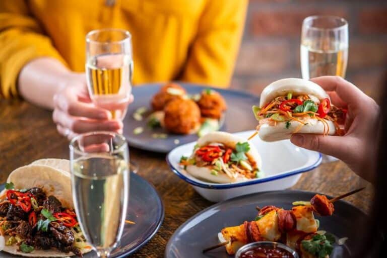 8 Best Pubs in King's Cross, London 2023