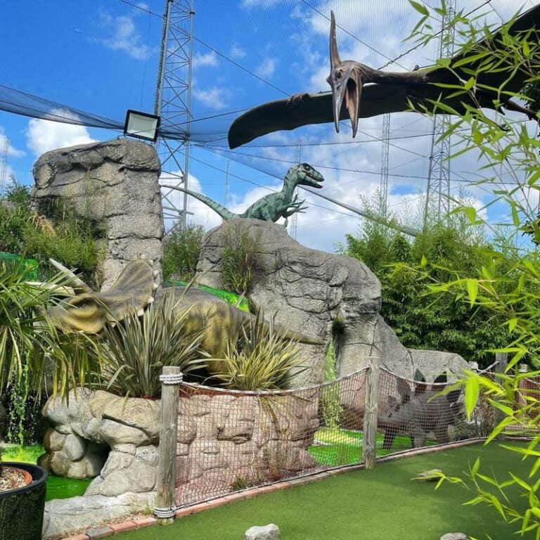 14 Best Mini & Crazy Golf in London: Outdoor & Indoor