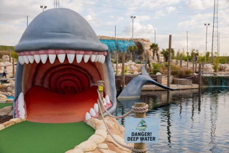 14 Best Mini & Crazy Golf in London: Outdoor & Indoor